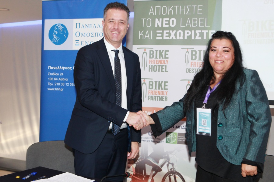 Η ΠΟΞ υποστηρίζει την ήπια μετακίνηση τουριστών με το ποδήλατο - Airnews